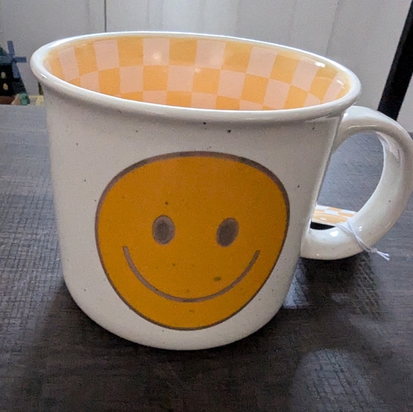 None | Dining | Souper Yellow Smile Mug | Poshmark